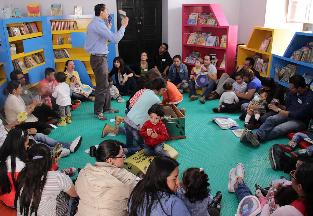 Clubes de lectura de la Biblioteca Luis Ángel Arango » PoliRadio Clubes de lectura de la Biblioteca Luis Ángel Arango » PoliRadio